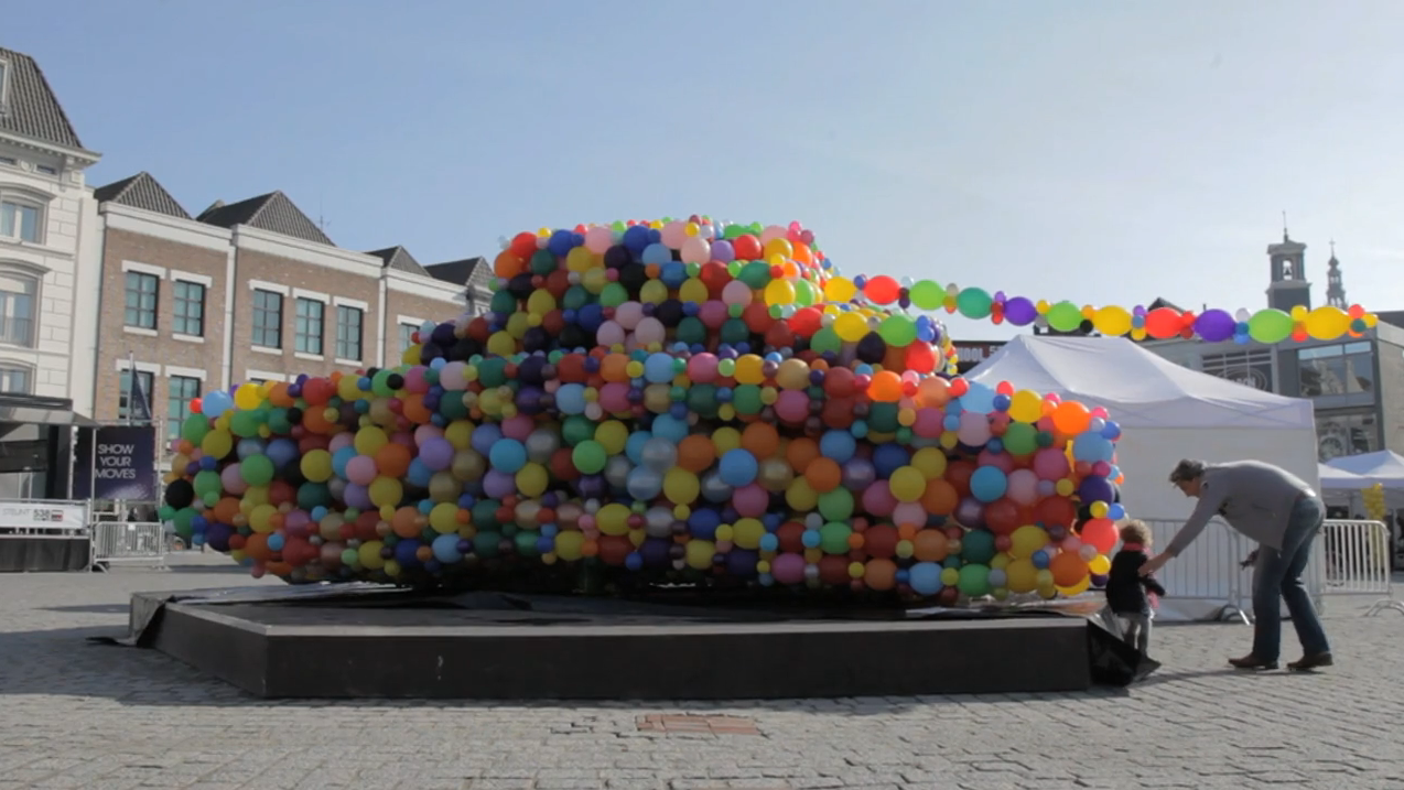 Tank en ballons – Paperplane