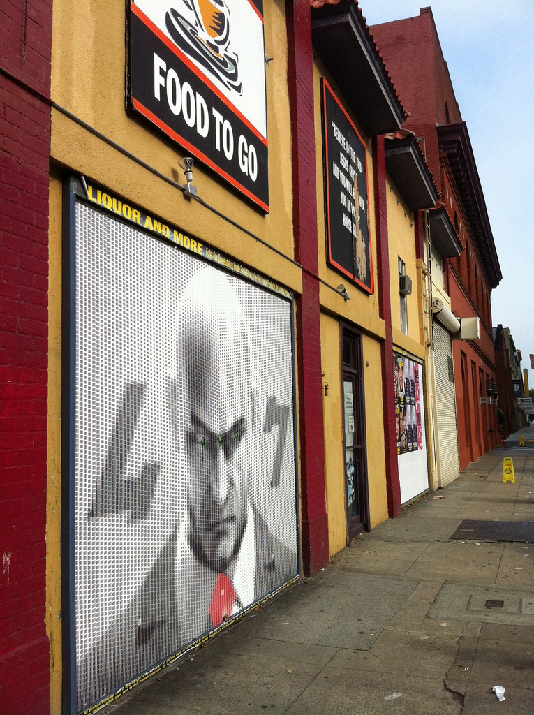 Hitman en codes barres – Paperplane